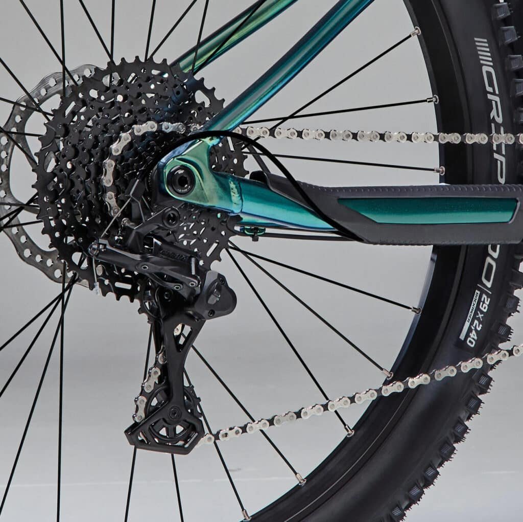 Test du VTT électrique semi rigide Rockrider E-EXPL 700